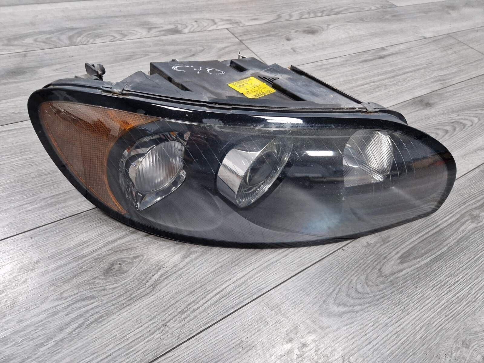 GENUINE VOLVO C70 MK2 FRONT RIGHT DRIVER SIDE HEADLIGHT 9466362 2006 - 2013