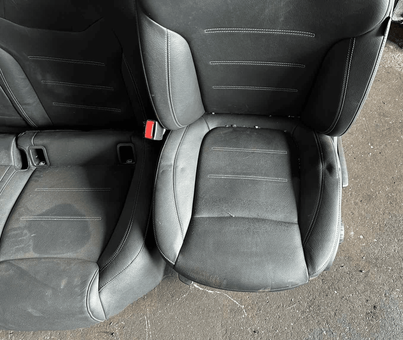 MERCEDES-BENZ C118 CLA 35 AMG BLACK LEATHER HEATED INTERIOR SEATS 2019-2025