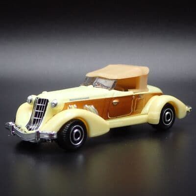 Matchbox Indiana Jones 1936 Auburn Speedster 851 Car