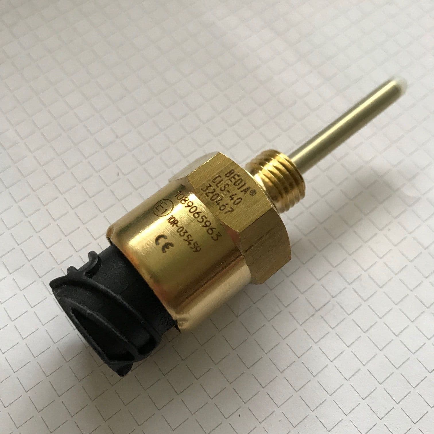 Water Level Sensor Switch Bedia