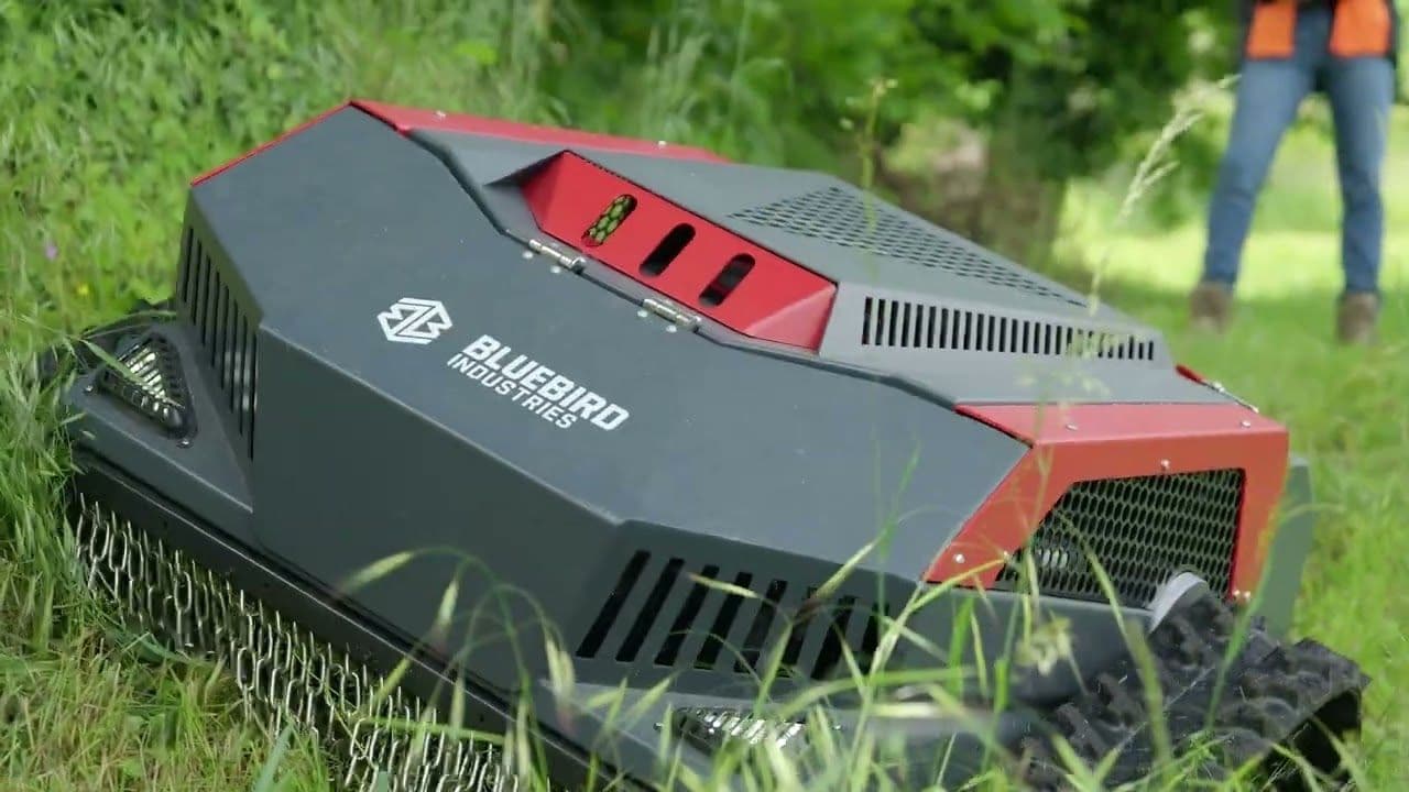 Bluebird FM 24-70 Remote Control Mower