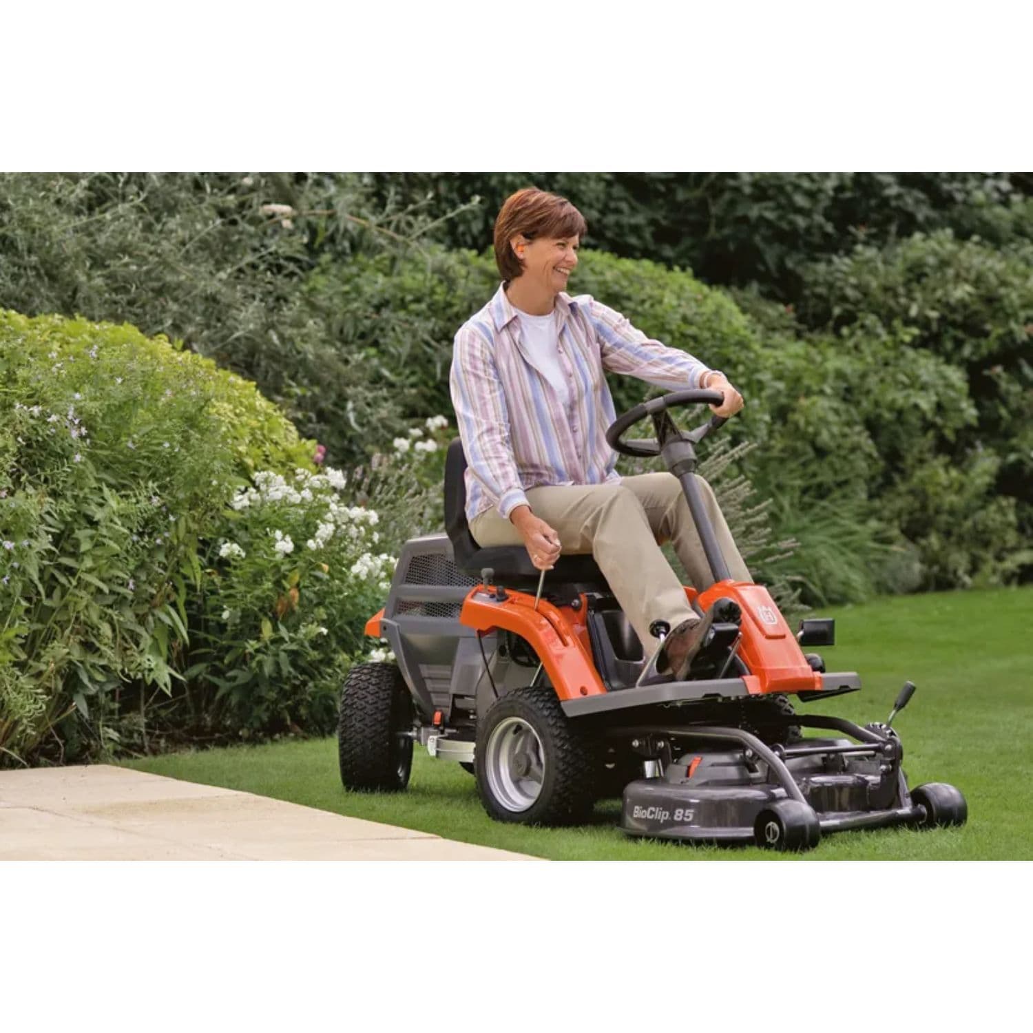 Husqvarna Rider R 112C 85cm Front Deck Ride-On Lawn Mower