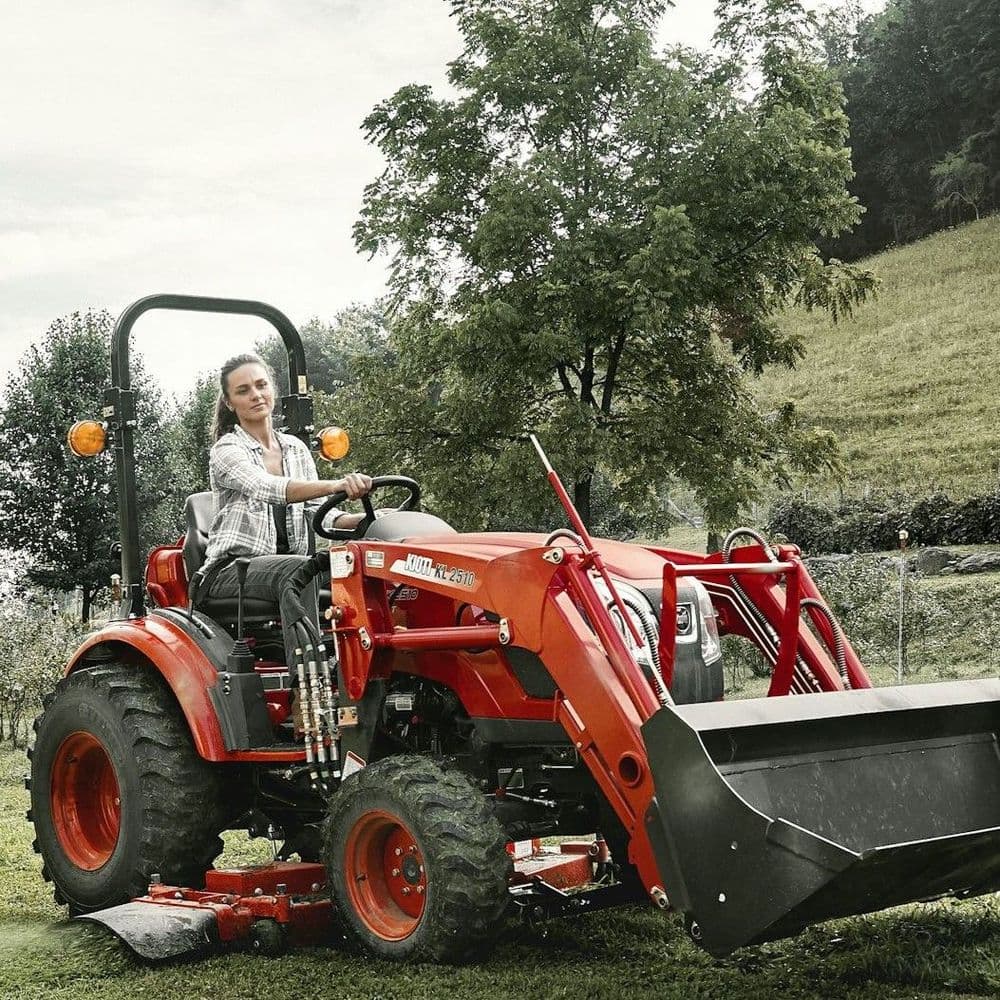 Kioti CX 2510H-EU HST Compact Tractor