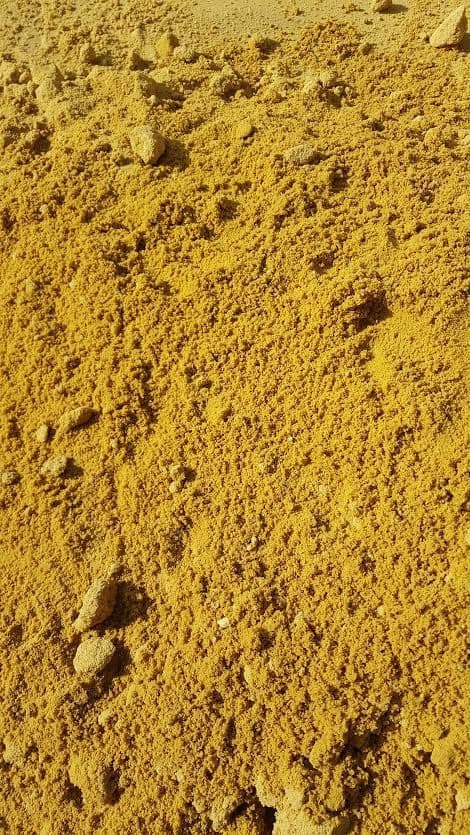 JUMBO CRUSHED YELLOW BUILDING SAND - APPROX 1 TONNE