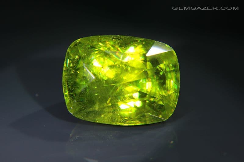 Chrome Sphene Titanite faceted Madagascar 14 90 carats Video