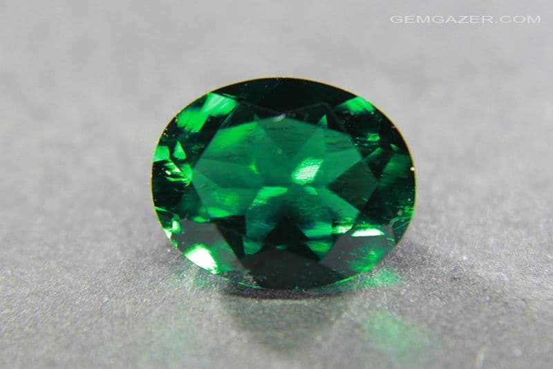 Synthetic emerald store