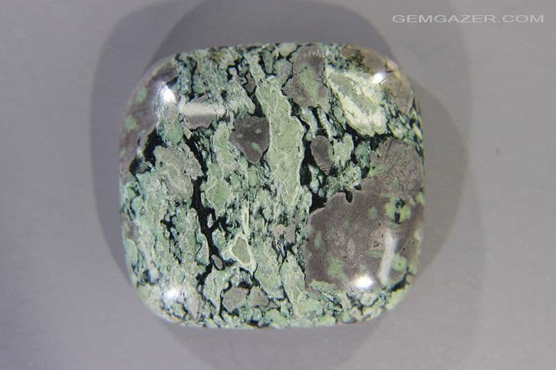 Pudding Stone cabochon USA 77 36 carats