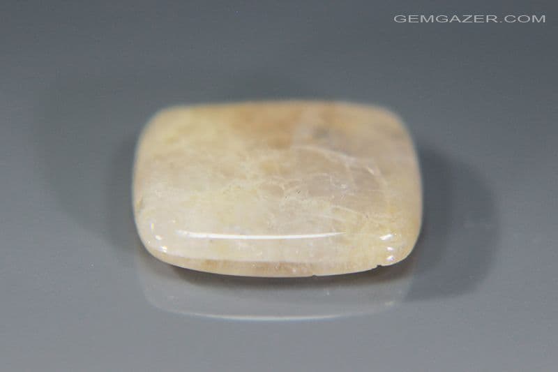 Taaffeite cabochon orange-yellow Myanmar 5 50 carats & x28;Certificated ...