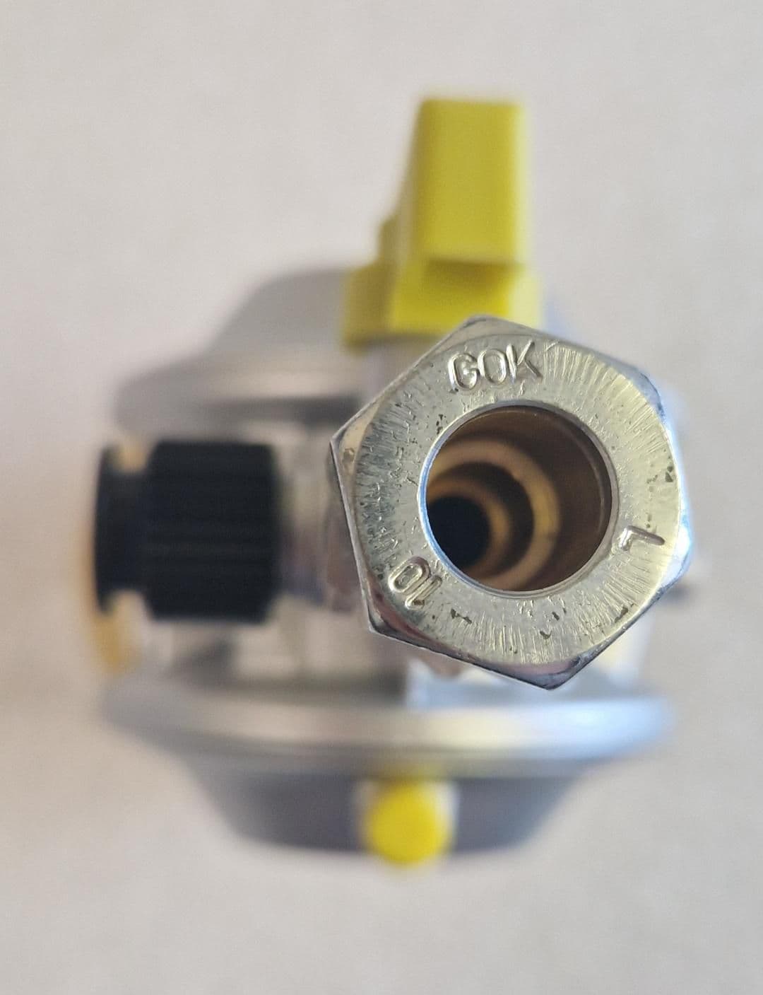 Truma GOK Euro Gas Bulkhead Regulator 10mm, 0129476, Campervan, Caravan ...