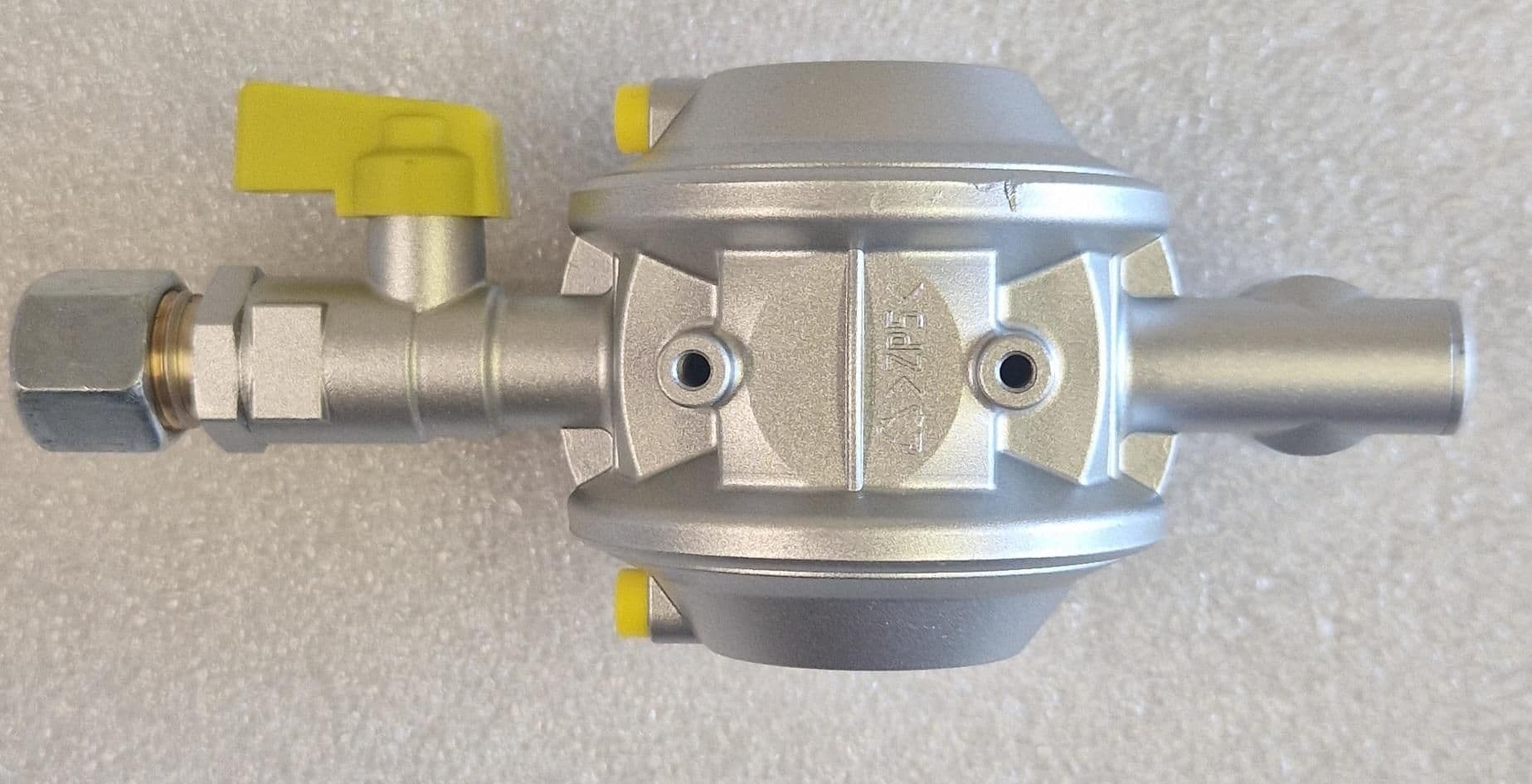 Truma GOK Euro Gas Bulkhead Regulator 10mm, 0129476, Campervan, Caravan ...