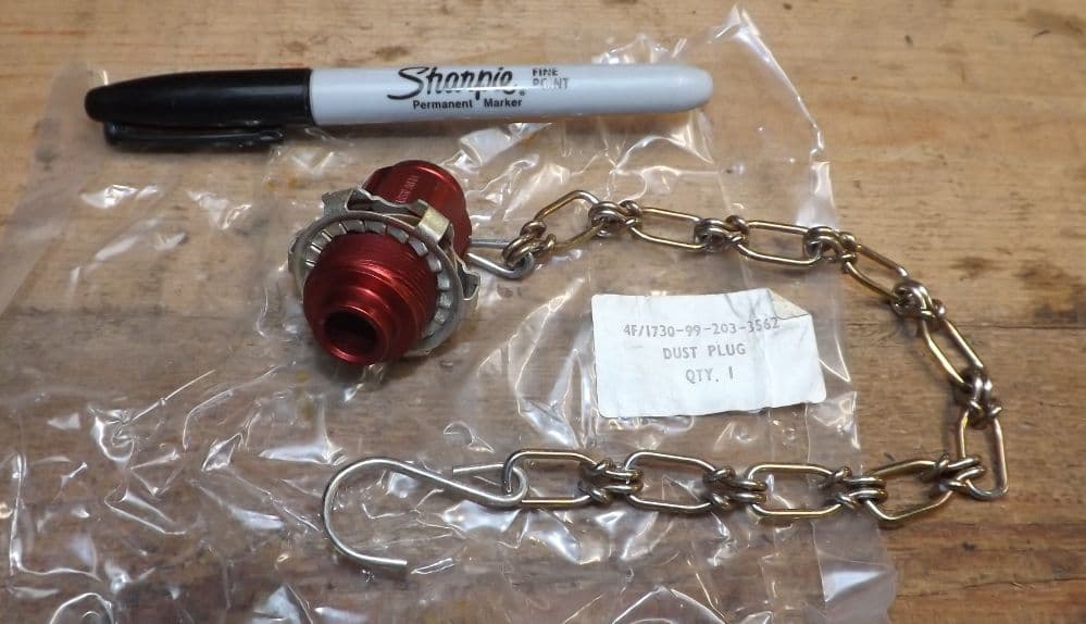4F Dust plug NOS