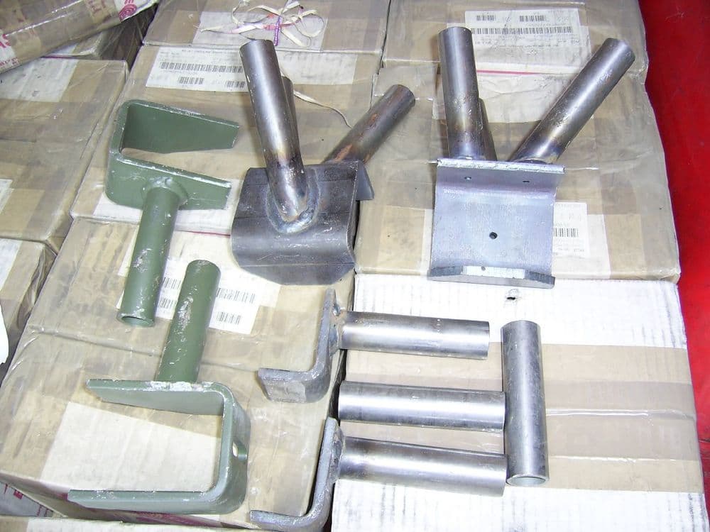 Armoured vehicle Concealment brackets New