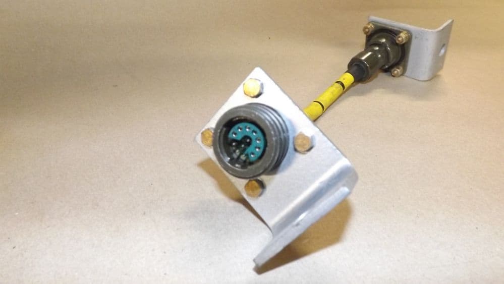 Clansman 12 pin connector