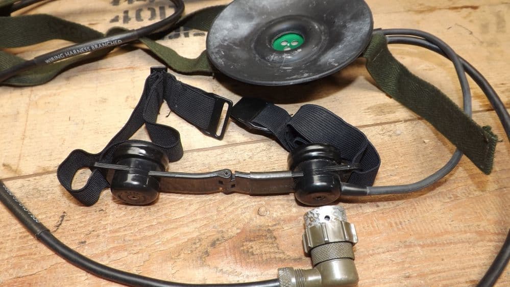 Clansman headset and throat mike