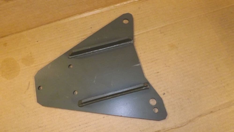 CVRT Cupola flashing beacon mounting plate