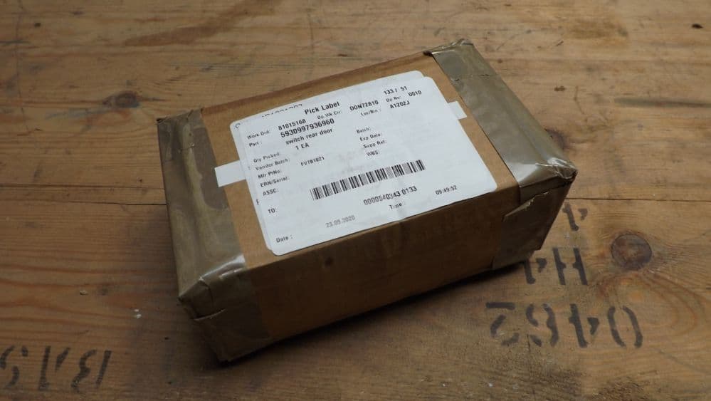 CVRT Rear door switch