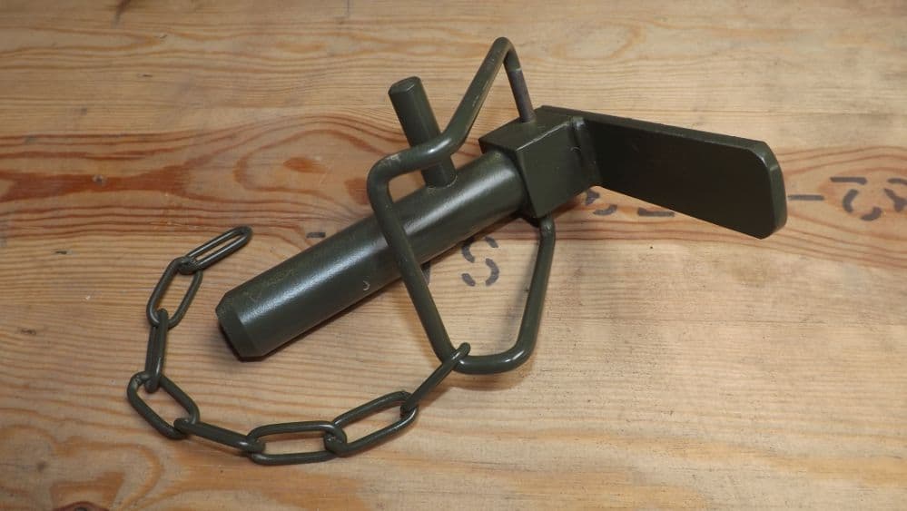 Foden DROPS Locking in assembly