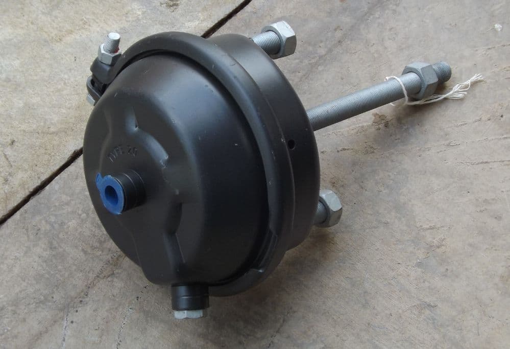 Knorr Bremse BX3419 Type 20 Spring chamber brake NOS Genuine