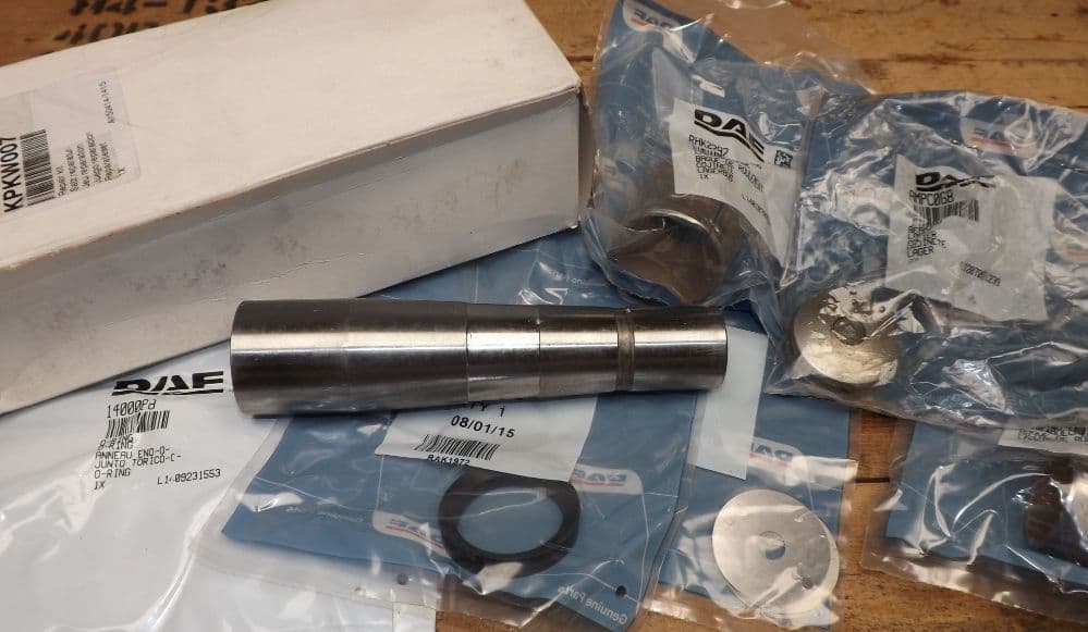 Leyland DAF King pin kit KPKW029