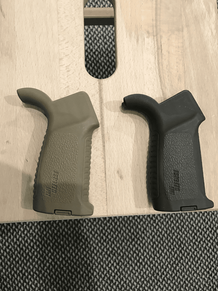 IMI Polymer AR Pistol Grip e