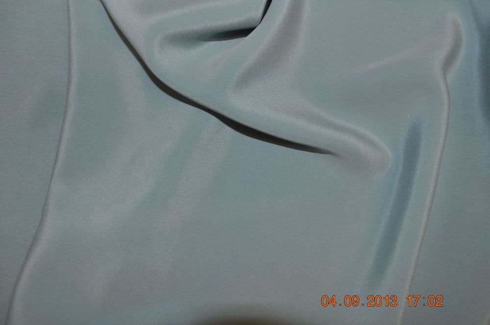 Sandwashed silk double crepe 108 cms 172 gsm Ocean