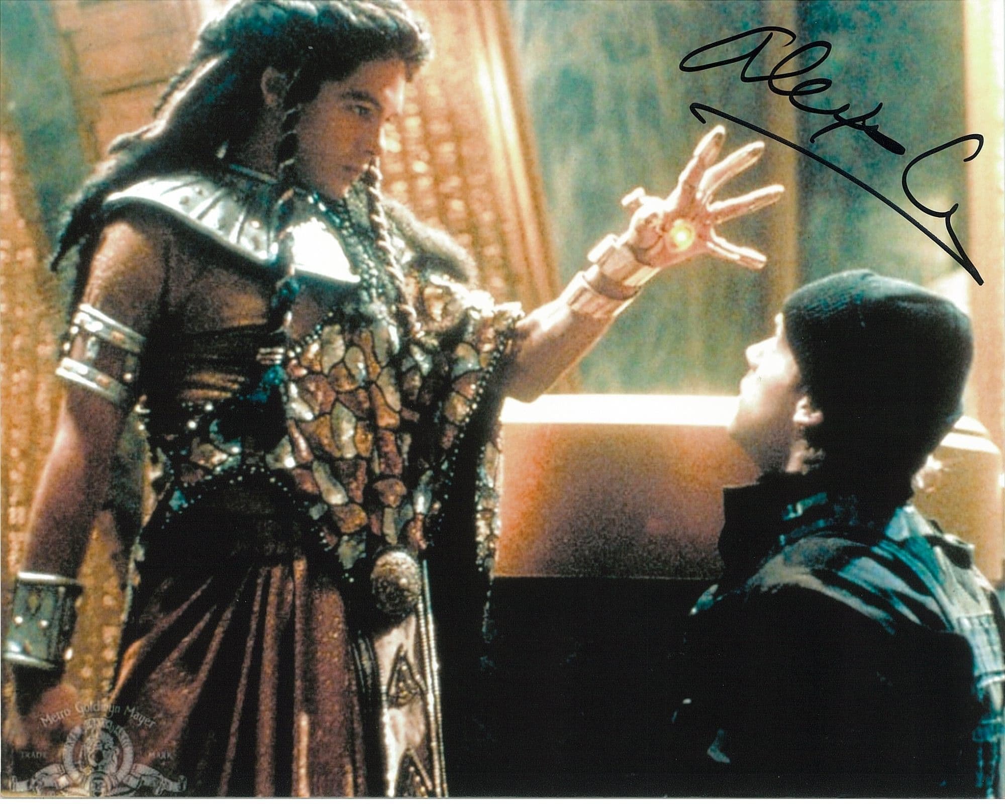 Alexis Cruz STARGATE SG-1 as Skaara 10 x 8 Genuine Signed Autograph 11259