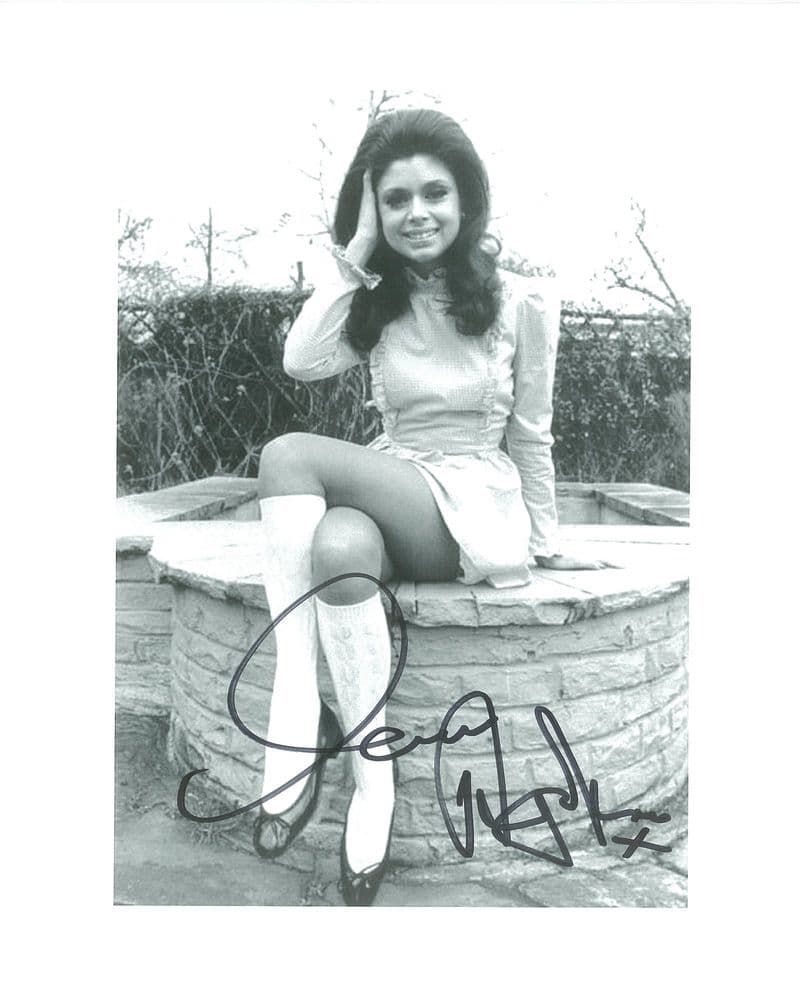 Ayshea Brough Genuine Autograph 2