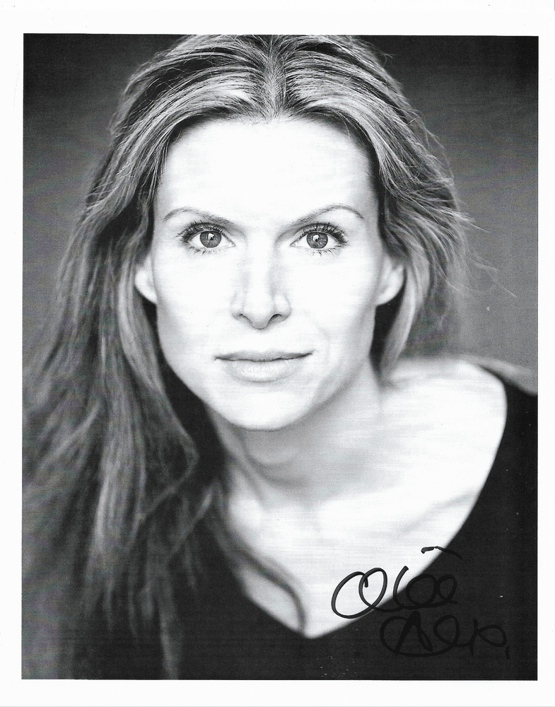 CHLOE ANNETT "Kristine Kochanski -Red Dwarf" 10" x 8" Signed Autograph ...