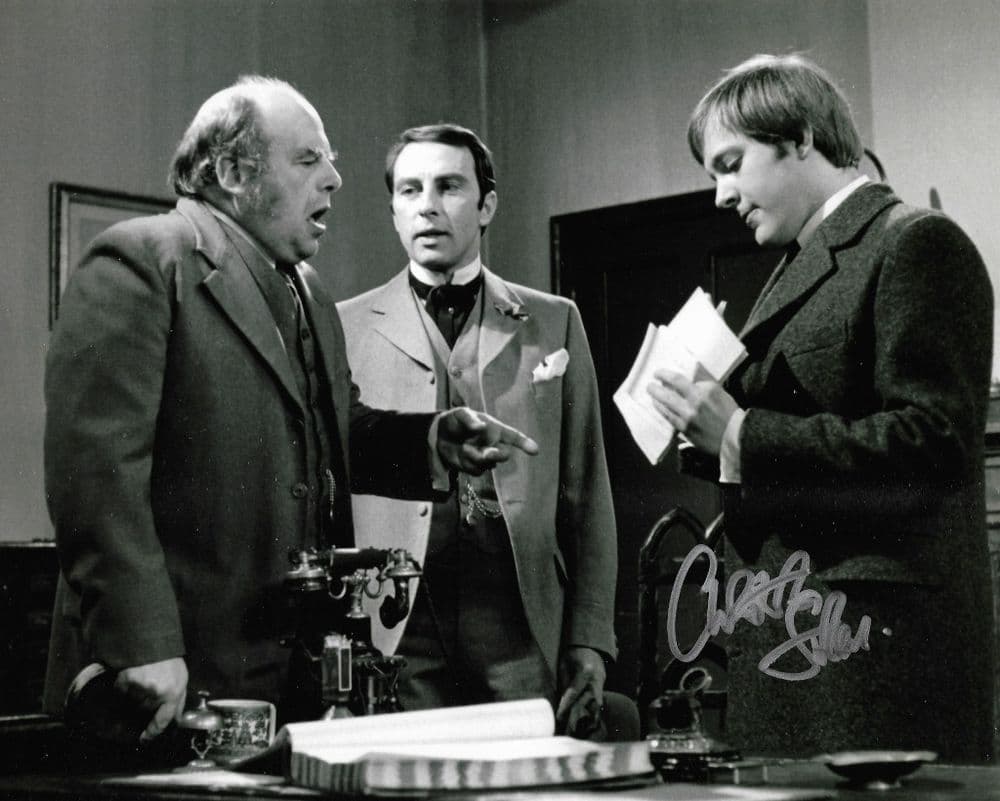 Christopher Strauli "Raffles" 10x8" Genuine Signed Autograph COA 22386