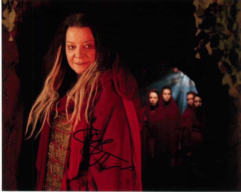 Clare Higgins Ohila DOCTOR WHO Genuine Autograph 11081