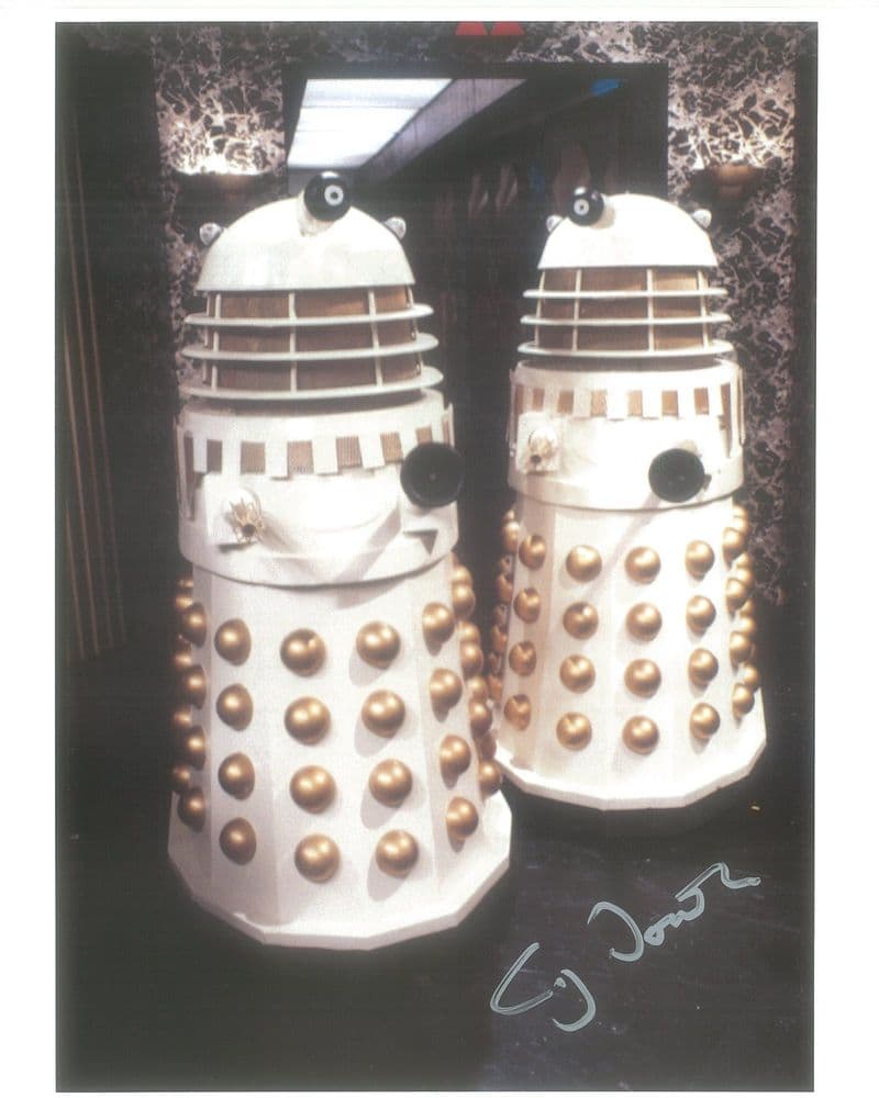 Cy Town DOCTOR WHO 10 x 8 genuine signed autograph COA