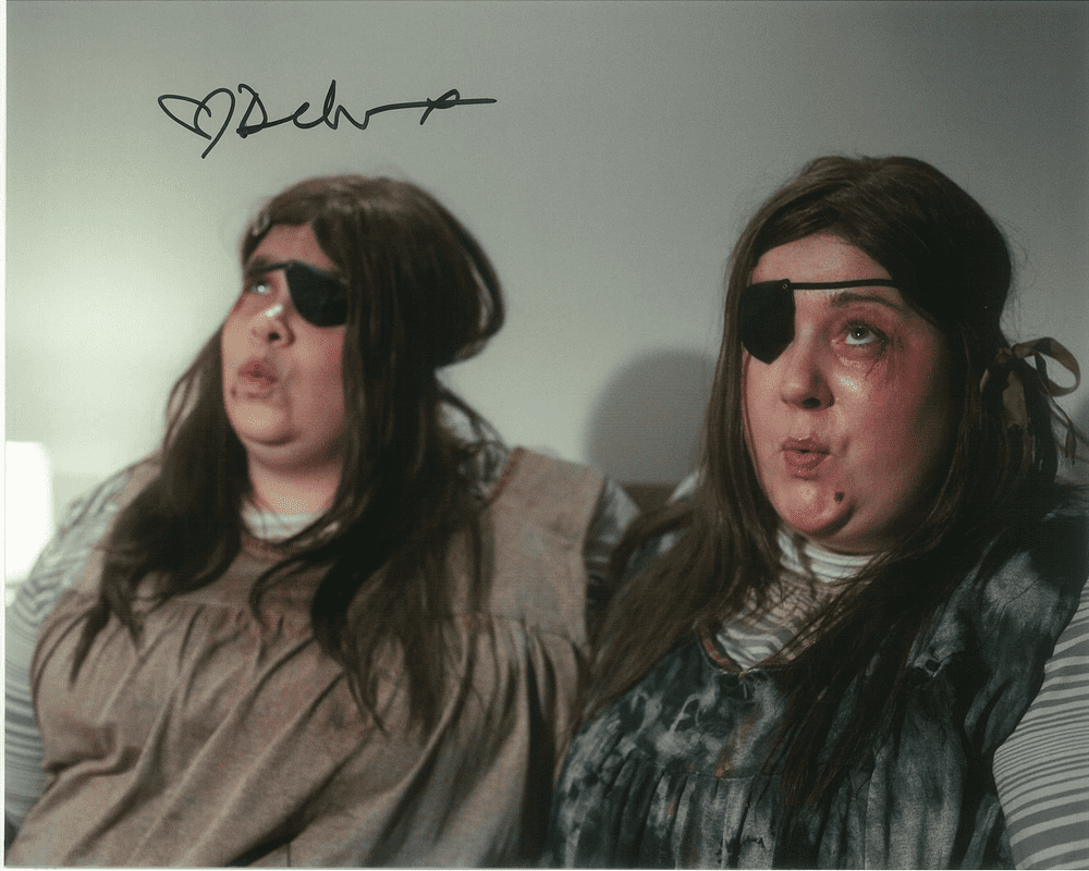 Debbie Chazen -DOCTOR WHO genuine Signed autograph 10 x 8 COA 10203