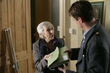 Eve Pearce TORCHWOOD Genuine Signed Autograph 10 x 8 COA 891