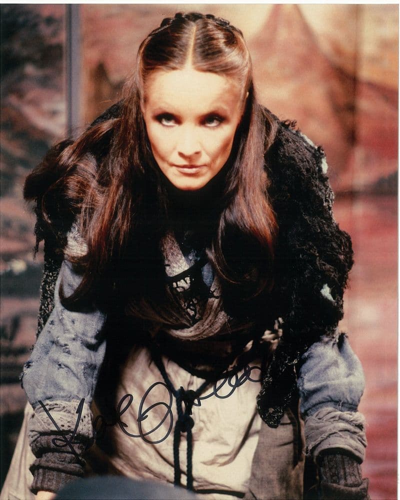 Kate O Mara Hammer Horror - Genuine Signed Autograph 10410