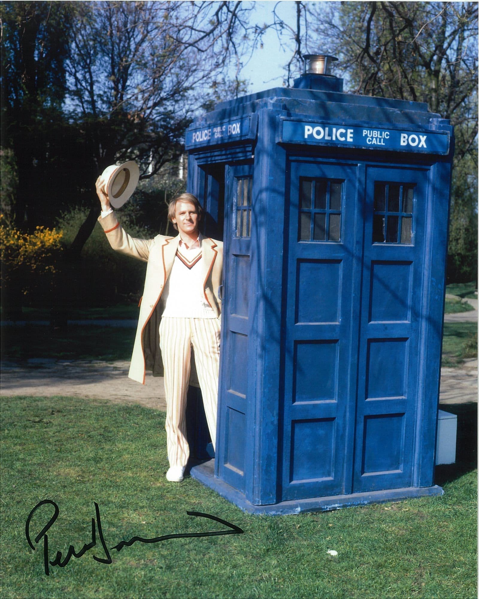 Peter Davison Doctor Who - Genuine Signed Autograph 10427