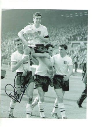 Peter Swan - England Footballer 10 x 8 Genuine Signed Autograph COA 1056