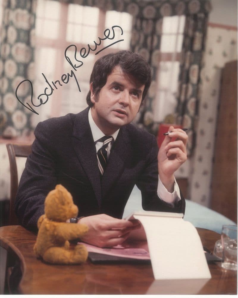 Rodney Bewes THE LIKELY LADS - Genuine Signed Autograph 10x8 COA 10190