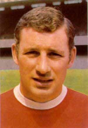 TERRY NEILL Arsenal legend genuine signed autographs 10x8 COA 823