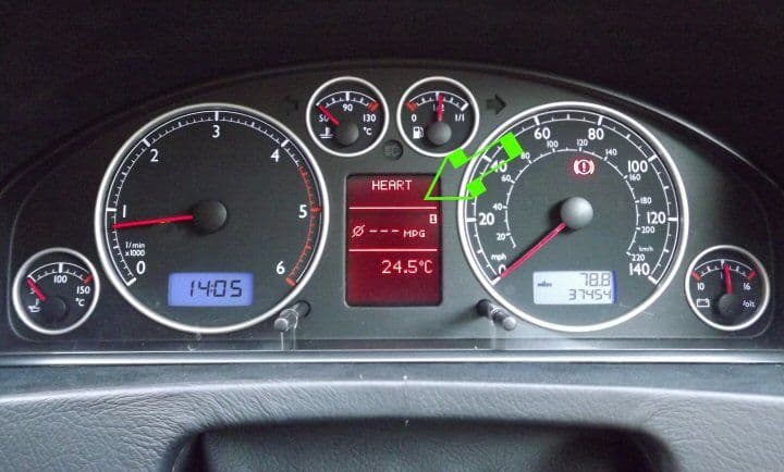 Red Highline Driver Information System - Vw Transporter T5 Supply & Fit