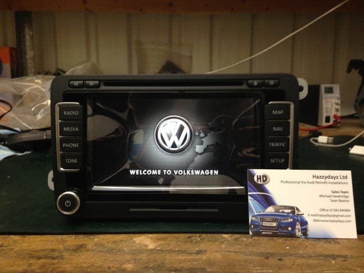 Vw RNS-510 LED Screen Supply & Fit