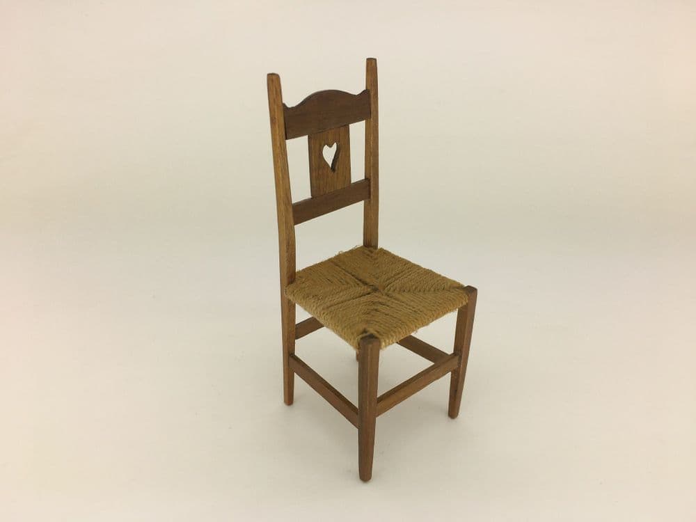 Arts & craft chair