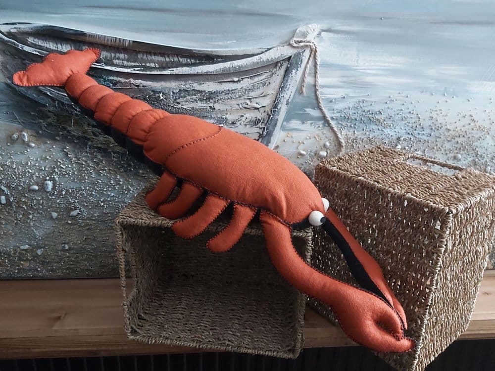 Larry Lobster felt pattern