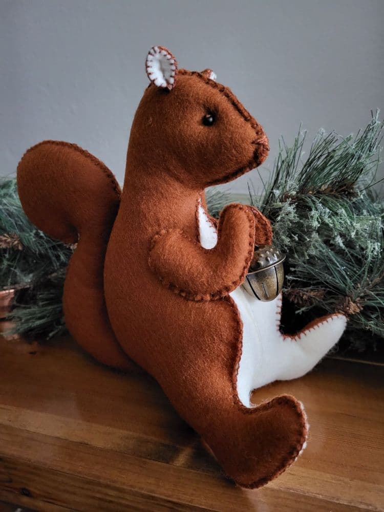 Lucky Squirrel pattern