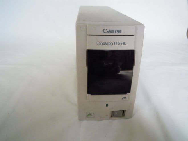 CANON CANOSCAN FS2710 FILM SCANNER