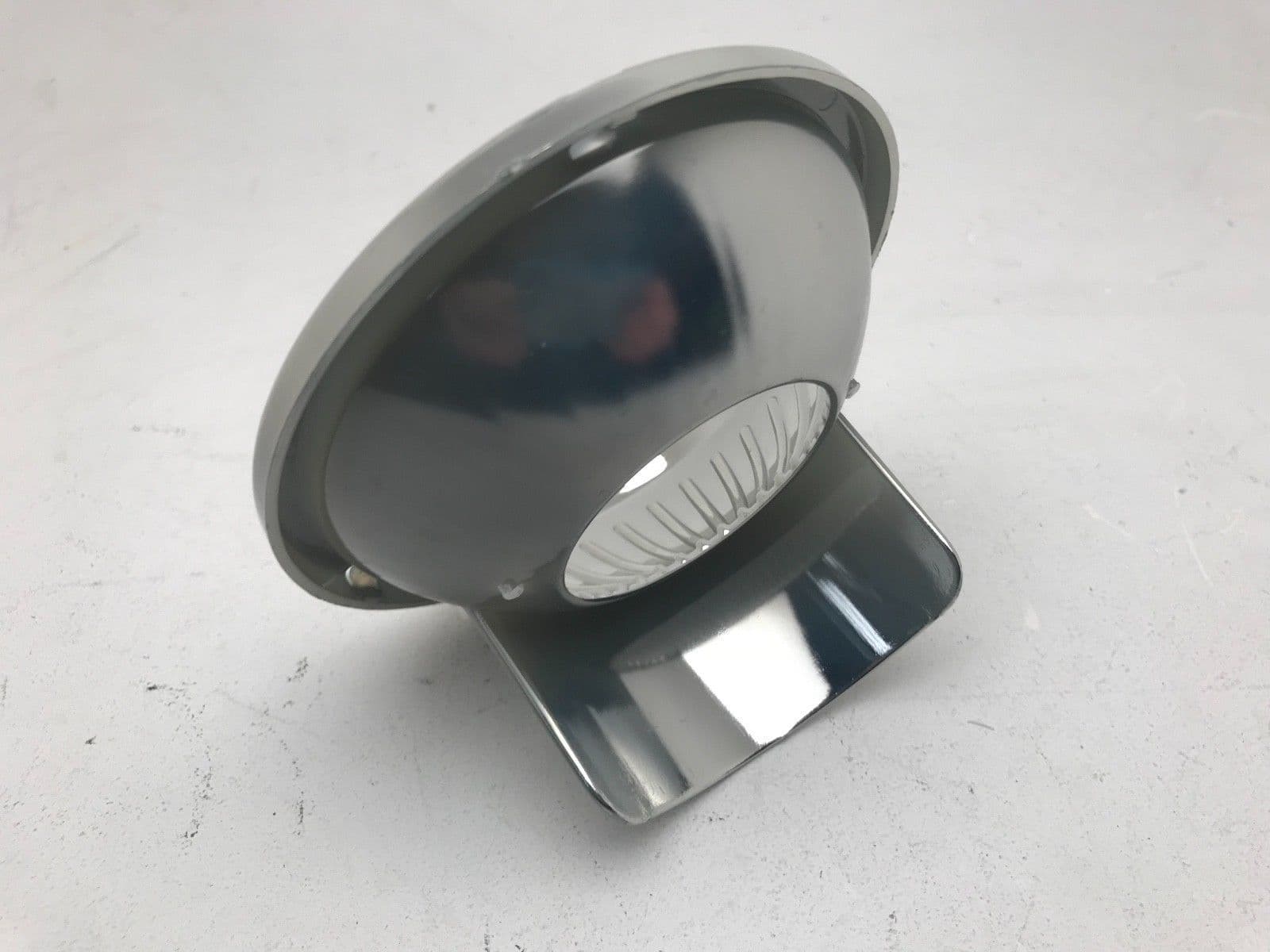 Gary Fong Lightsphere chrome dome adapter