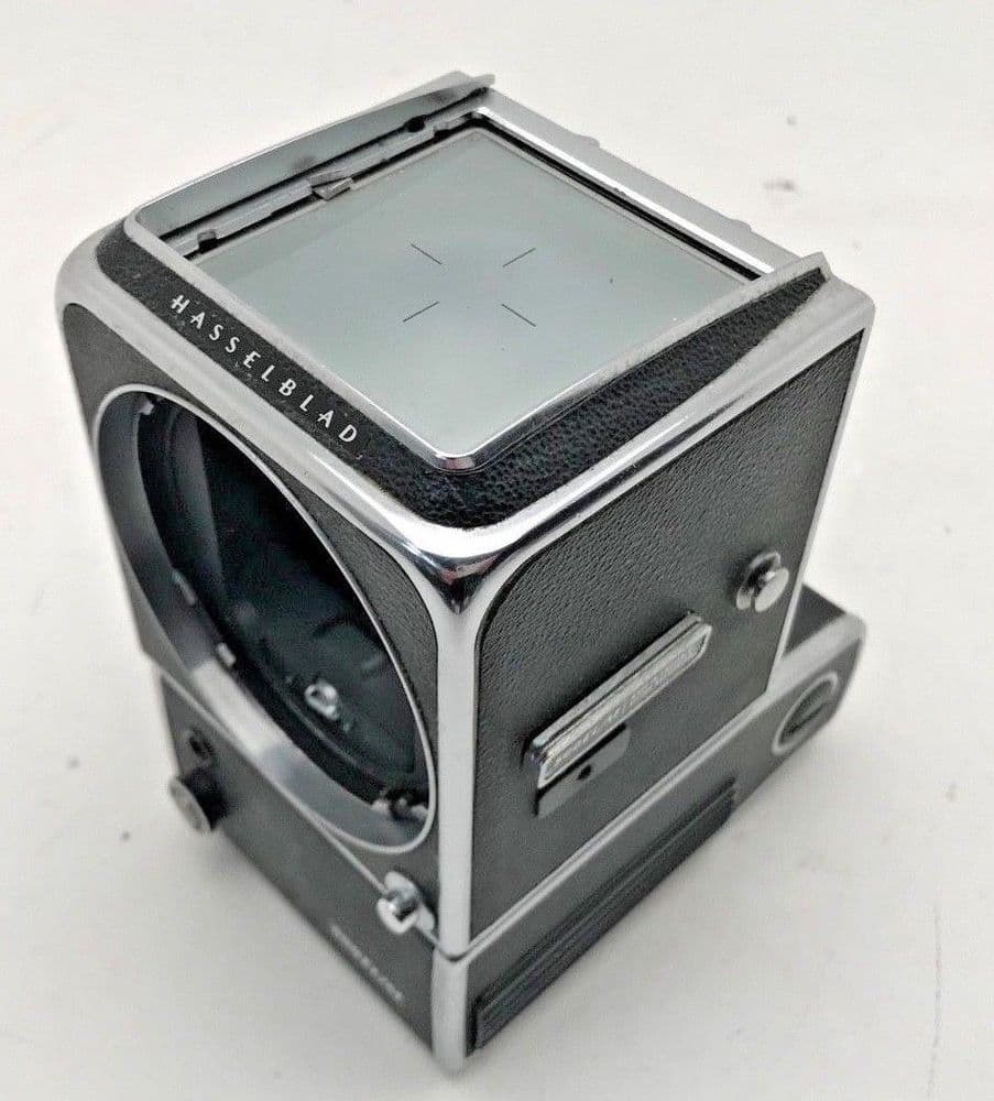 Hasselblad ELM camera body with standard focussing screen