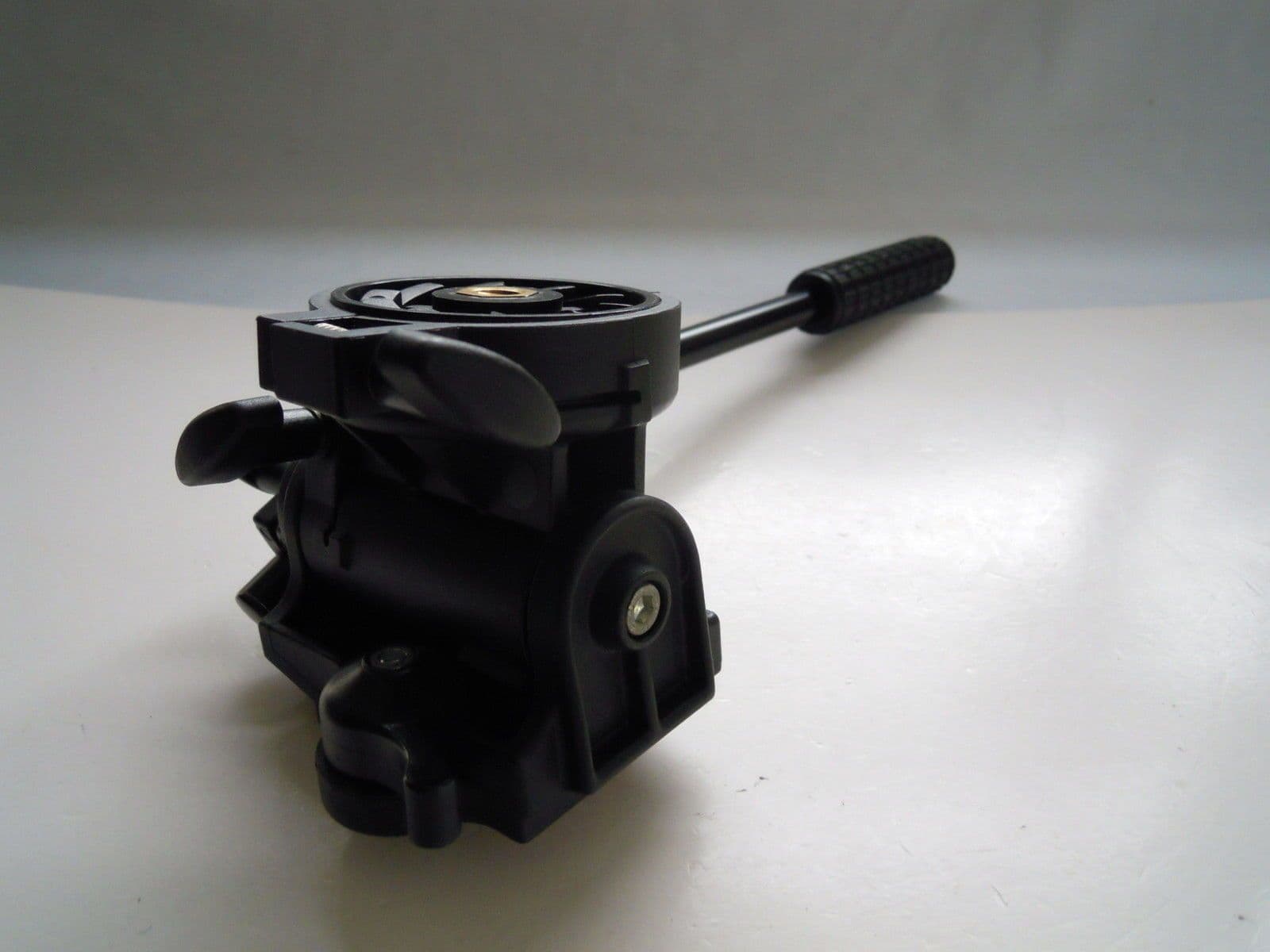 MANFROTTO VIDEO HEAD MODEL 200