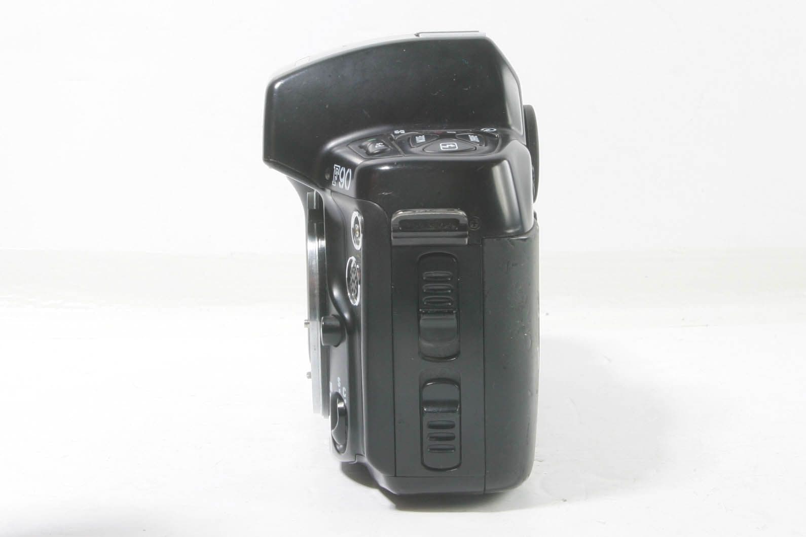 Nikon F90 body