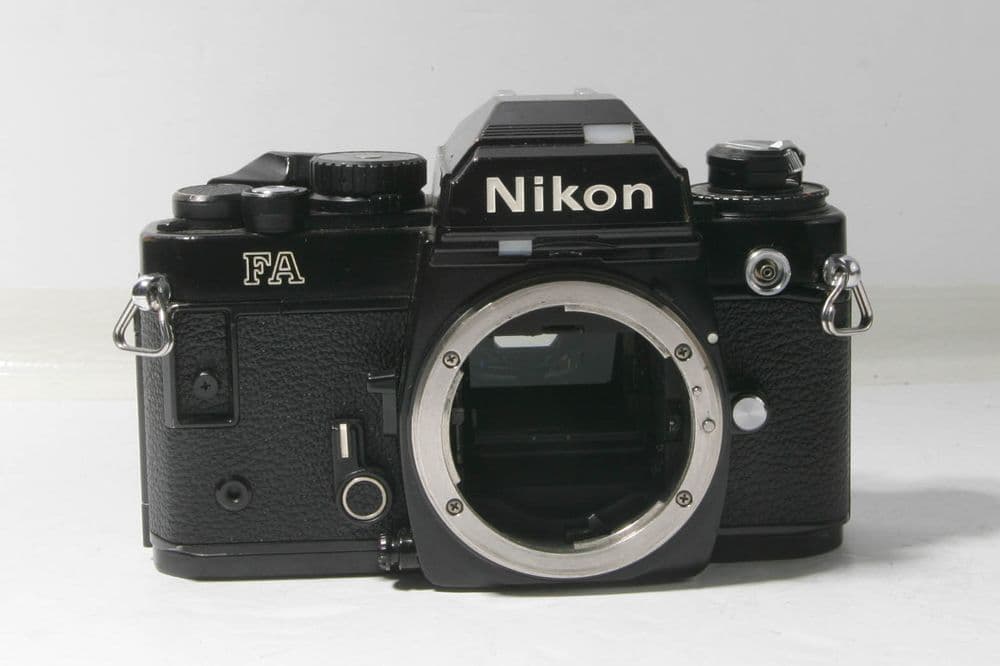 Nikon FA black body MF-16 DATA BACK