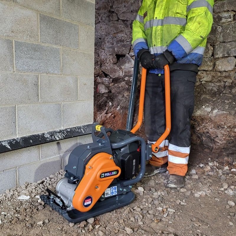 400mm Compactor Plate - 82V Cordless For Hire
